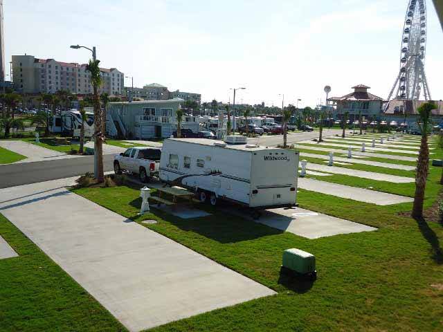 Pensacola Beach RV Resort - Pensacola campgrounds | Good Sam Club