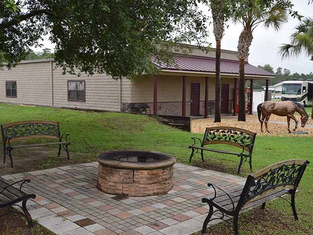 Ocala Sun RV Resort - Ocala campgrounds | Good Sam Club