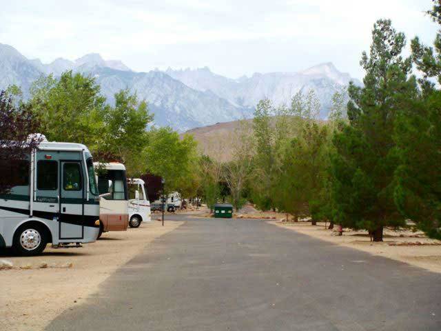 Boulder Creek RV Resort - Lone Pine campgrounds | Good Sam Club